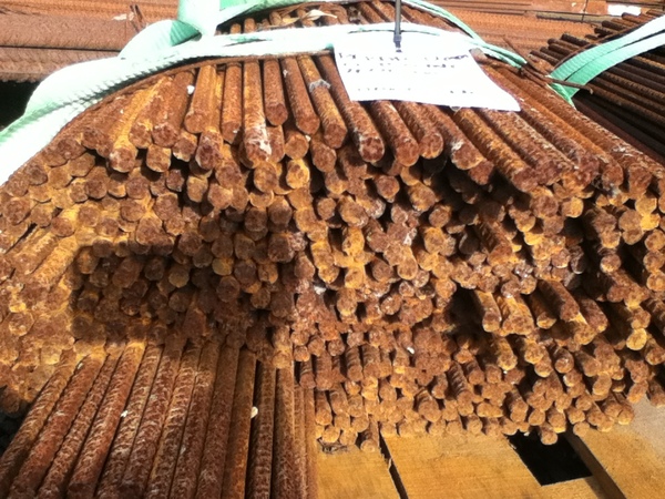 1.000mtr Length 12mm Unused Stock Rusty Rebar From Ainscough Metals