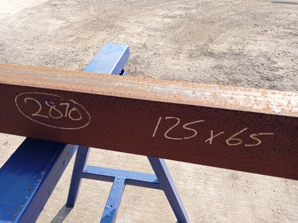 2.870 Mtrs Long 125mm x 65mm x 14.8 Kg/m Unused Stock Rusty Steel ...