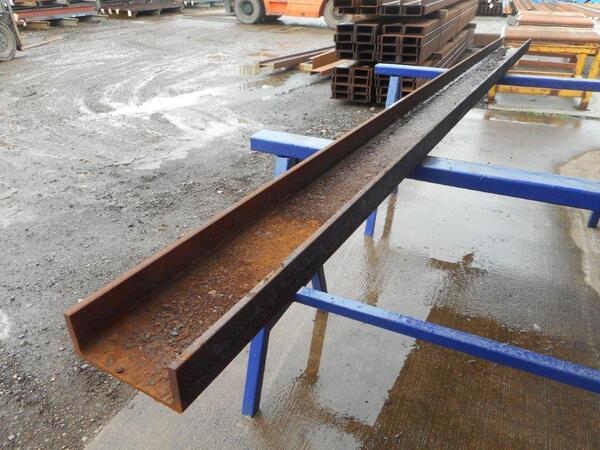 3.550 Mtrs Long 200mm x 75mm x 23.4 Kg/m Unused Stock Rusty Steel ...