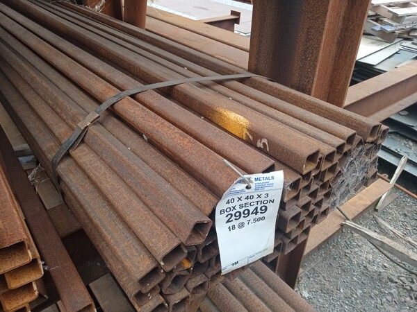 7.500/7.700 Mtr of 40 mm x 40 mm x 3 mm Steel Box Section ( Unused ...